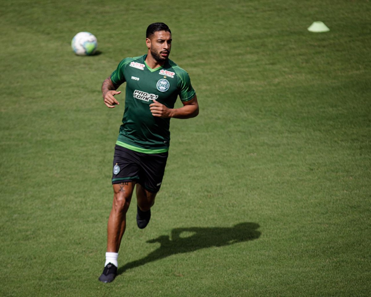 Atlético-GO acerta o retorno do volante Nathan Silva, que pertence ao ...