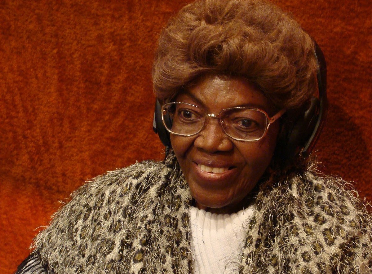 Dona Ivone Lara sai de cena como símbolo da nobreza feminina no reino ...