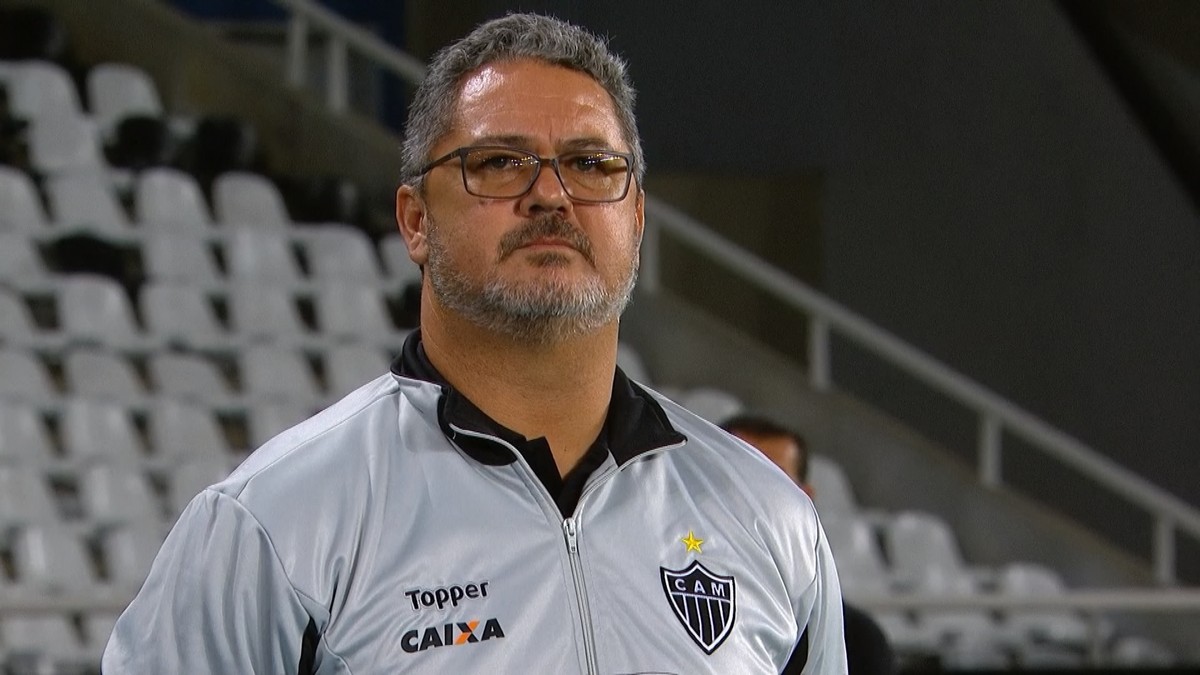 Micale revela clima no vestiário, fala em autoestima e pede apoio da ...