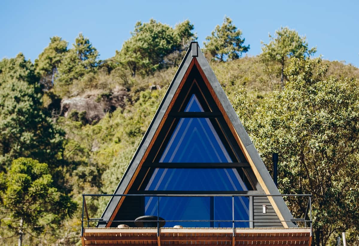 Cabana na serra, container flutuante: cresce na região opções de ...