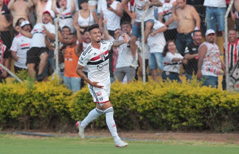 E o Rigoni? Ex-São Paulo vive jejum nos EUA e teve eliminação histórica ...