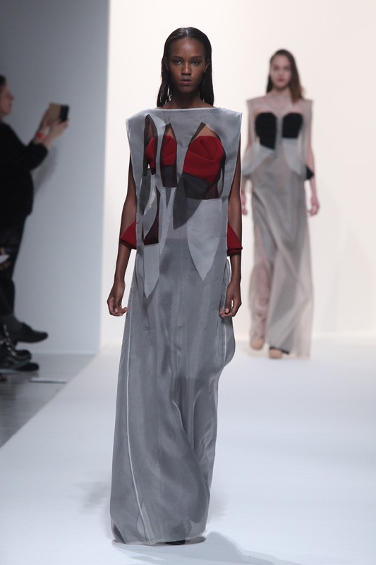 Chalayan | Paris | Inverno 2015 | Desfiles | vogue