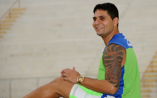 Ex-promessa do Inter, Danilo Gomes vai ficar só na torcida pelo ...