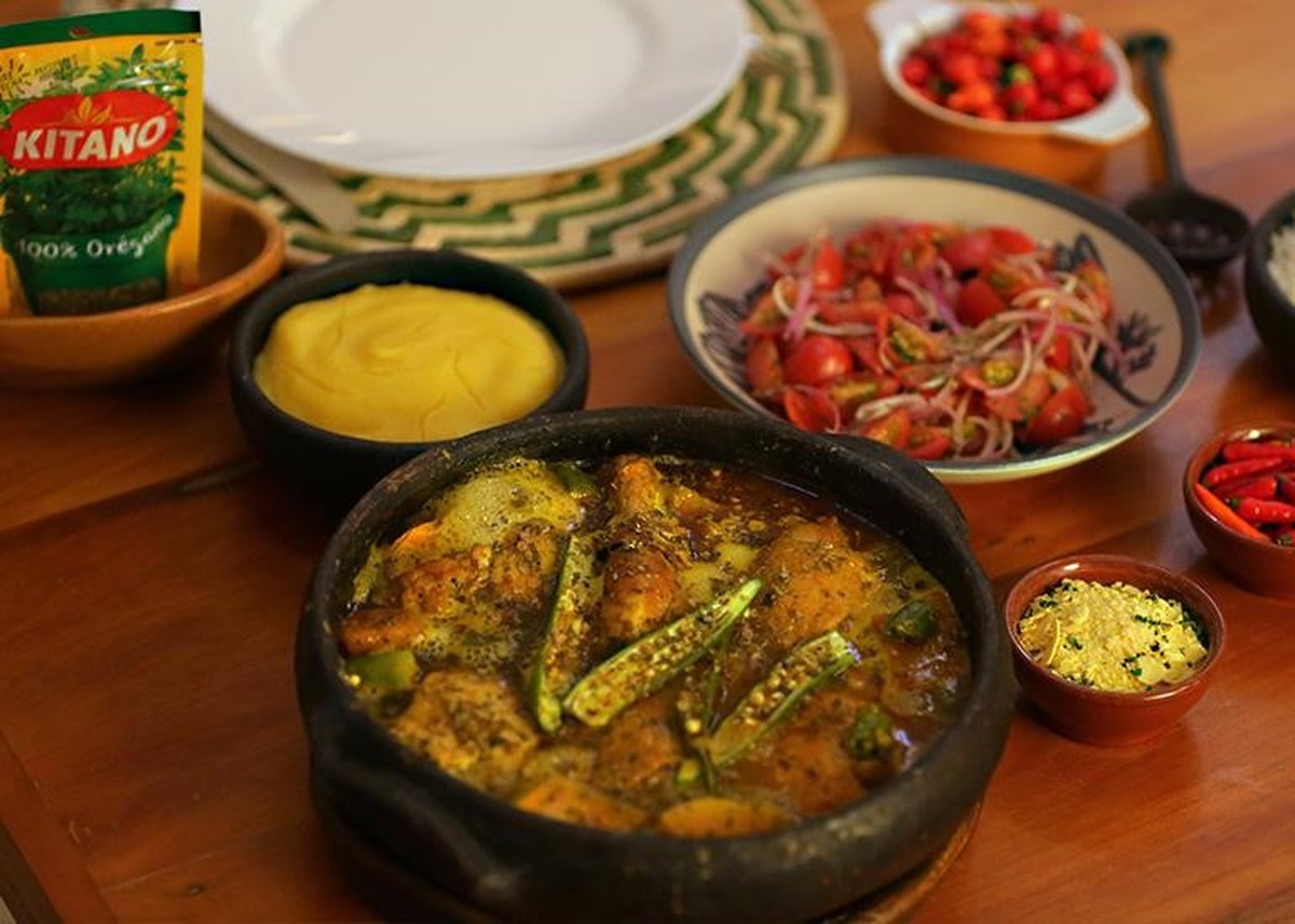 Moamba de galinha: receita angolana cheia de sabor | Vamos temperar com ...