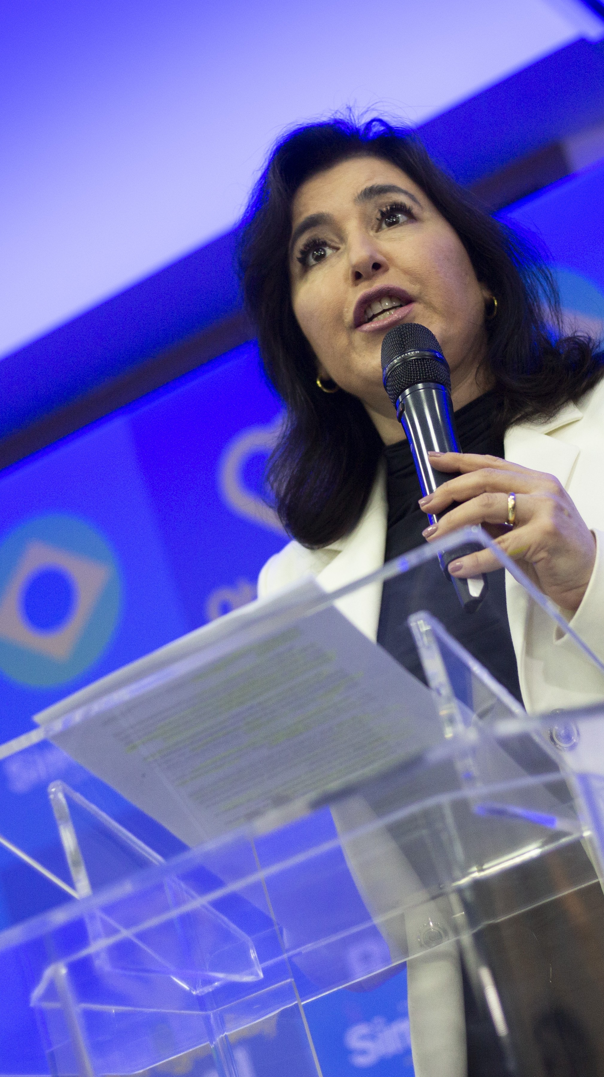 Simone Tebet anuncia apoio a Lula para o segundo turno; veja discurso