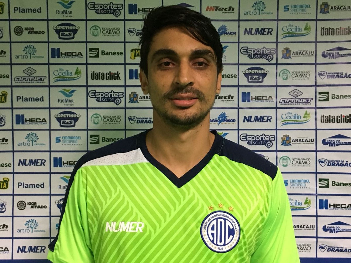 Contra o Náutico, Dragão pode ter nova dupla de zaga: Vinícius Simon e ...