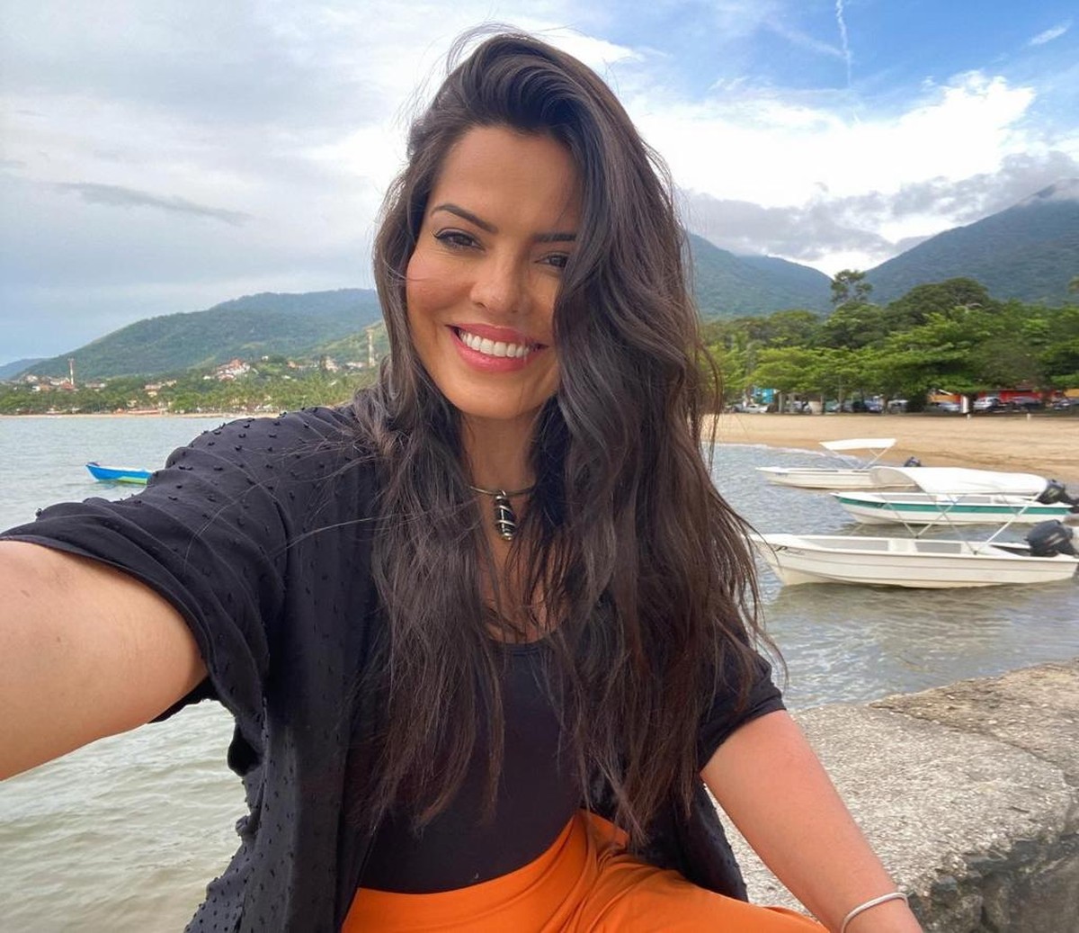 Aqui é o Seu Lugar: conheça Ana Flávia Simões, nova apresentadora da ...