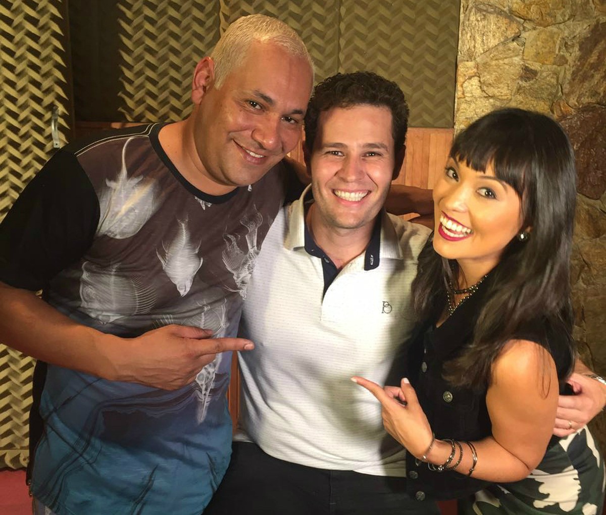 Cantor Chrigor relembra os sucessos com o Exaltasamba | Mais Caminhos ...