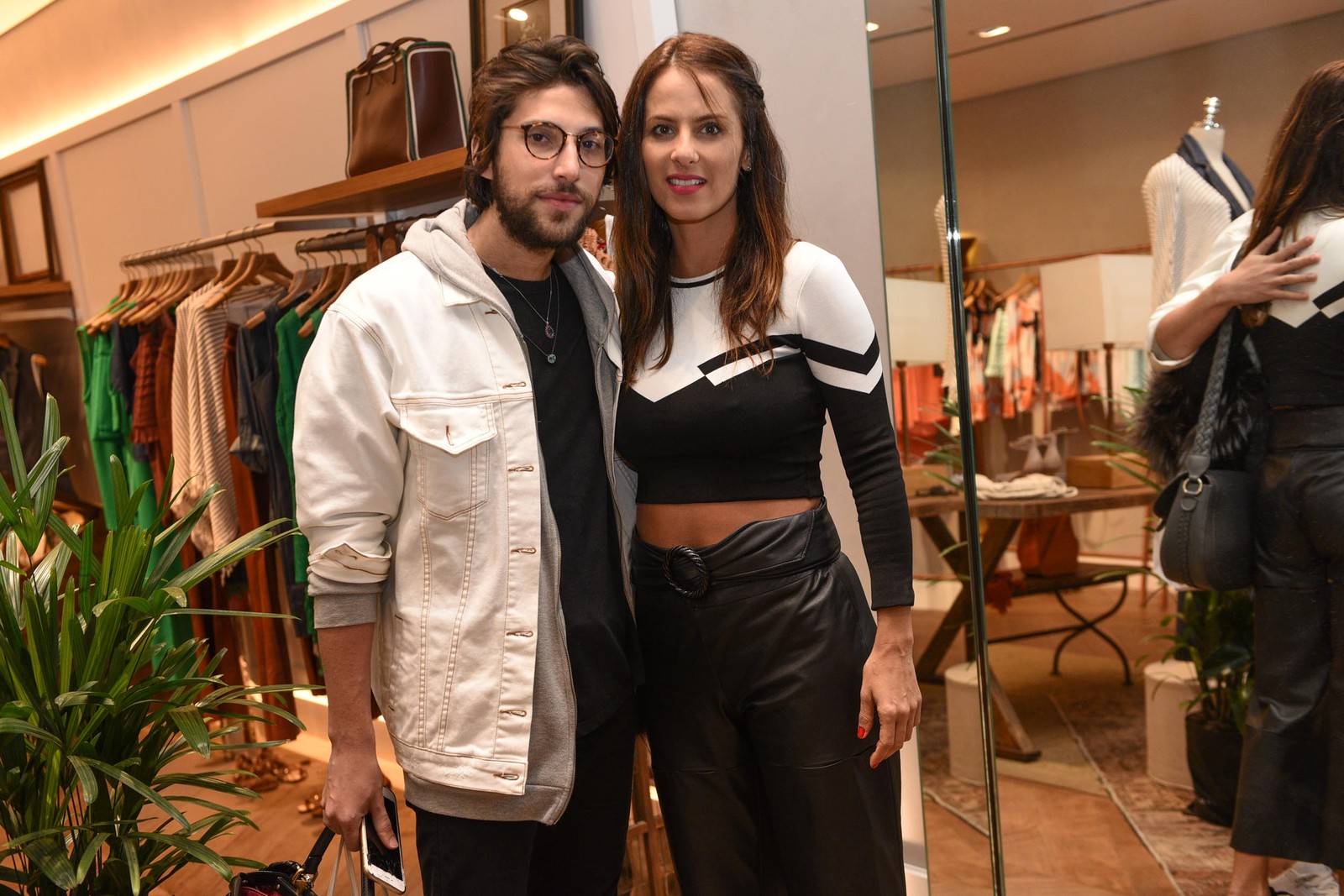 Bobstore comemora chega do verão 2017 | Lifestyle | Vogue