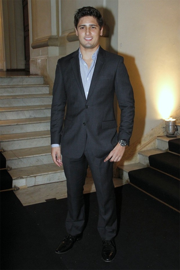 Daniel Rocha participa da premiação da "GQ Men of the Year 2012" - Quem ...