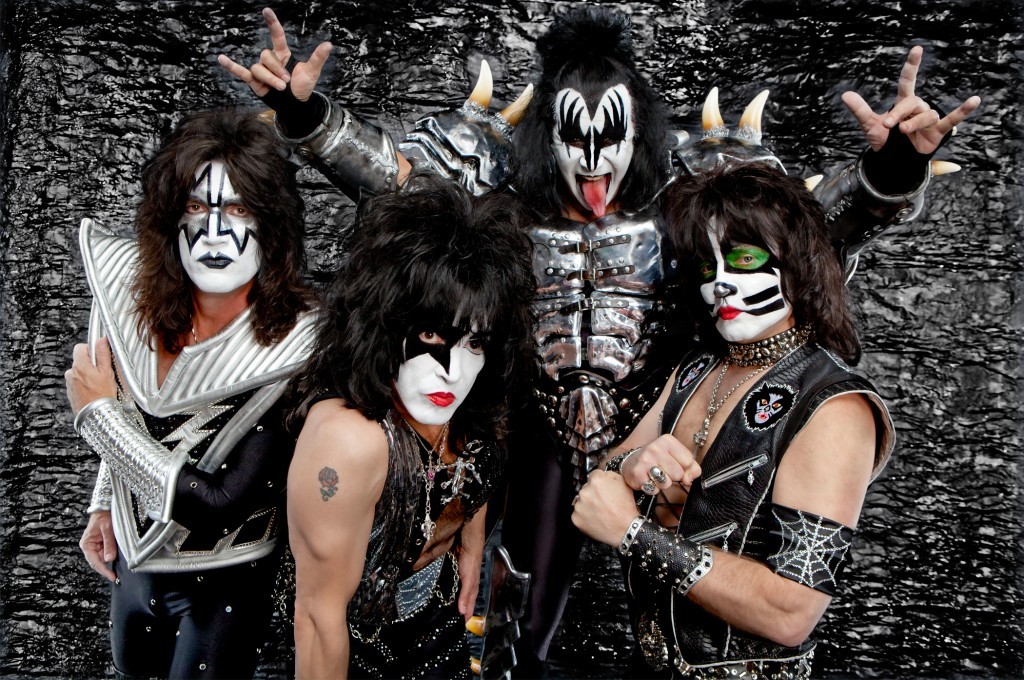 Kiss anuncia turnê de despedida com duração de três anos a partir de ...