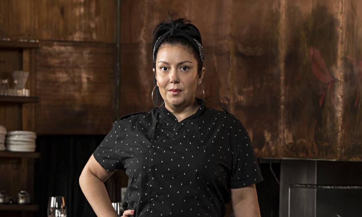 Ludmilla Soeiro, ex-Zuka, inaugura o Malkah, com Érica Rangel | Luciana ...