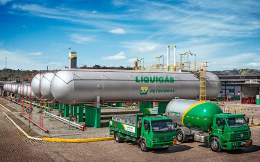 Dono da rede Ipiranga deve anunciar compra da Liquigás - Pequenas ...