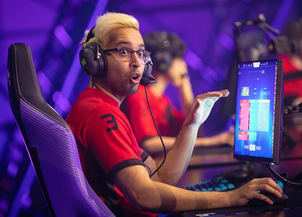 Shazam Valorant - Valorant Pro Players Shahzam And Wardell Spark ...