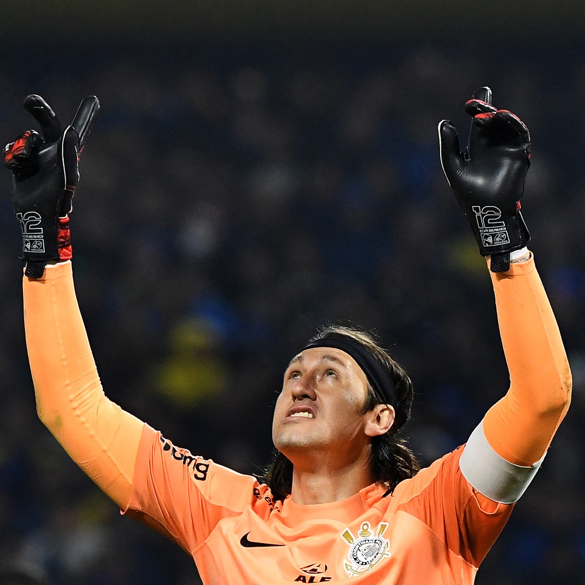 Contra o Flamengo, Cássio chega a 600 jogos em 11 temporadas de ...