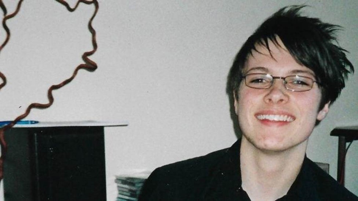 'Peguei HIV na primeira vez que fiz sexo', o inglês Nathaniel Hall ...