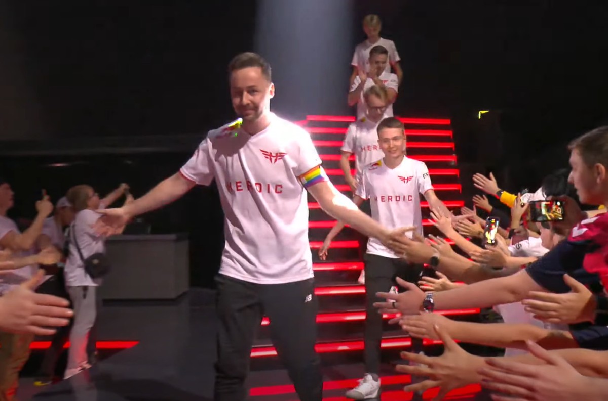 BLAST Premier Fall Final: capitão da Heroic, cadiaN usa braçadeira de ...