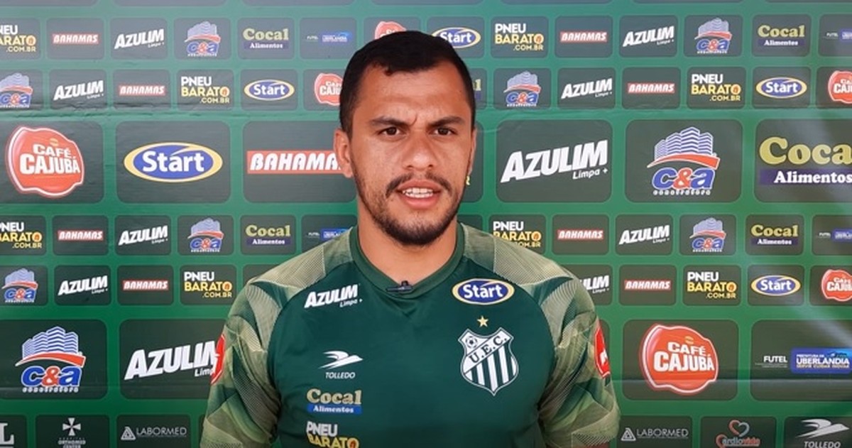 Uberlândia contrata lateral-direito Kellyton para Série D do Brasileiro ...