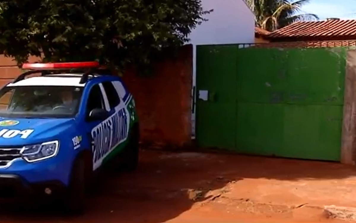 Homem é Preso Suspeito De Jogar óleo Diesel E Atear Fogo Na Esposa Em