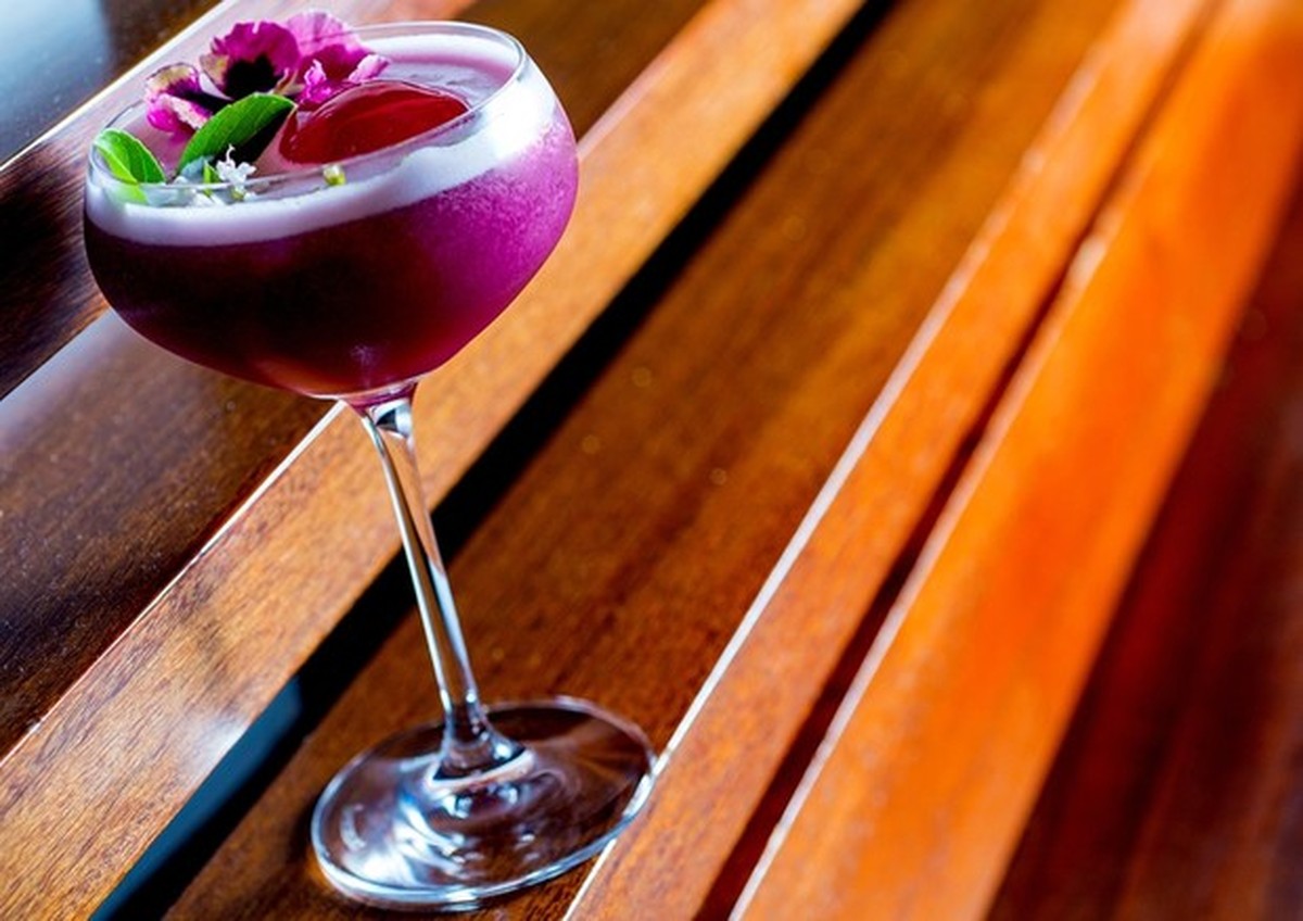Drink roxo é companhia refrescante e instagramável para o verão ...