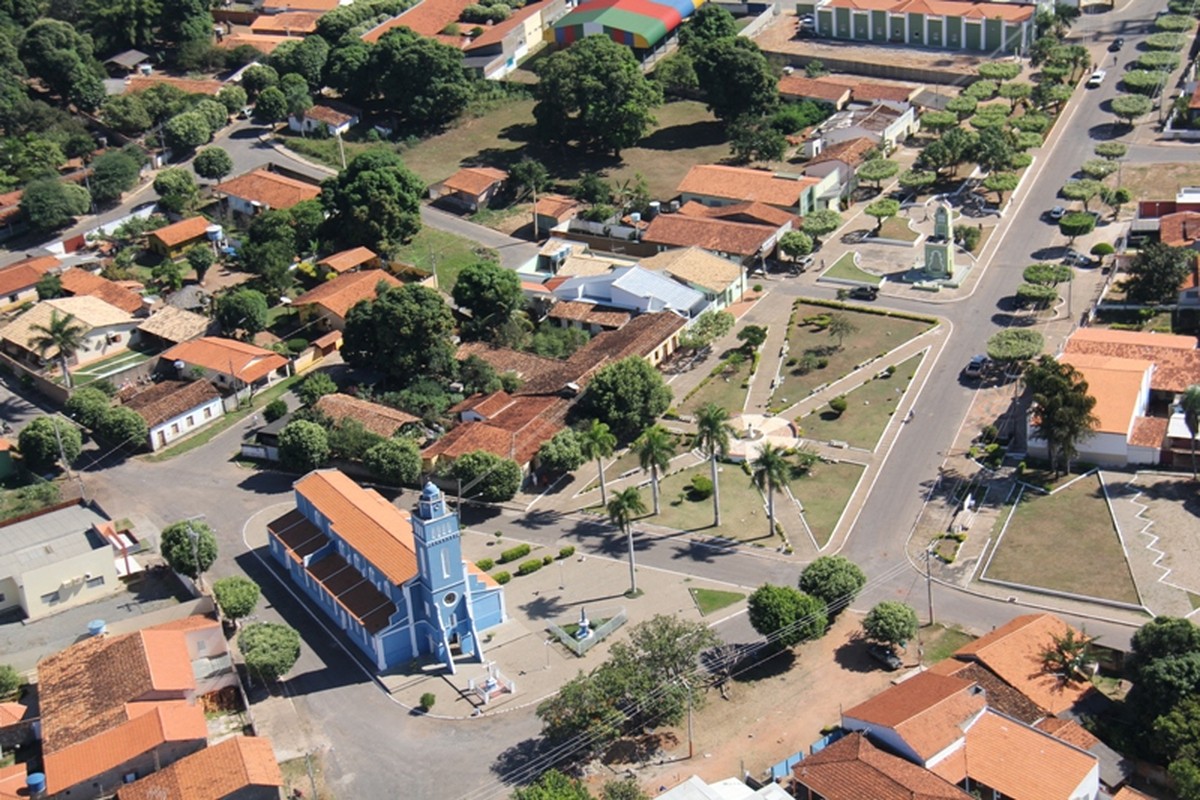 Prefeitura De Nossa Senhora Do Livramento Mt Decreta Toque De