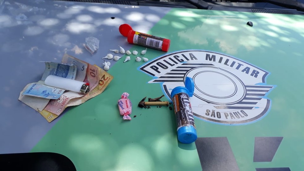 Polícia encontra drogas dentro de potes de doces em Agudos | Bauru e ...