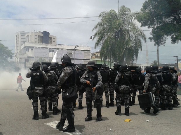 G1 - MPPE recebe denúncia de ação violenta da PM em ato de ambulantes ...