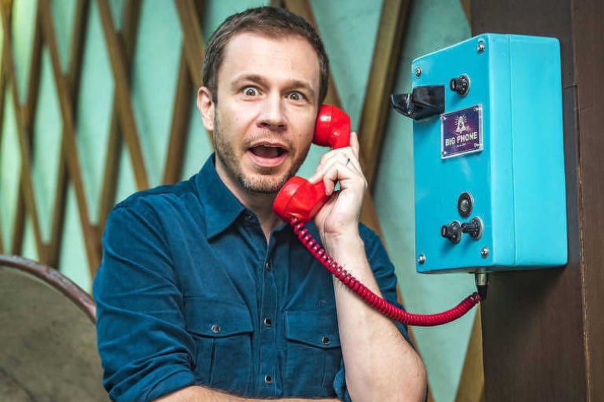 Big Fone toca e desafia público na Estação da Lapa | redebahia | Rede Globo