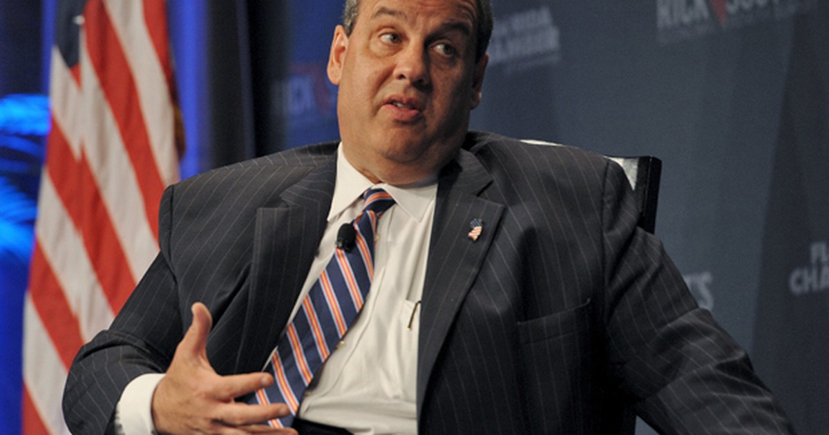 G1 - Candidato republicano Chris Christie abandona disputa, diz porta ...