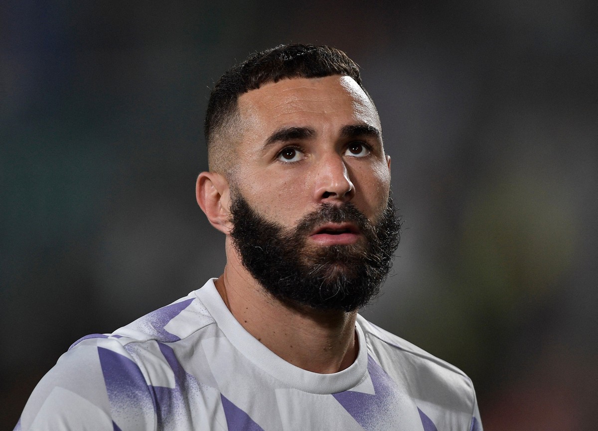 Antes do corte, Benzema já acumulava sequência de problemas físicos ...