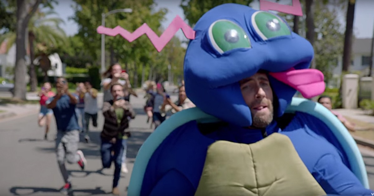 G1 - Maroon 5 lança clipe inspirado em Pokémon Go; veja 'Don't wanna ...