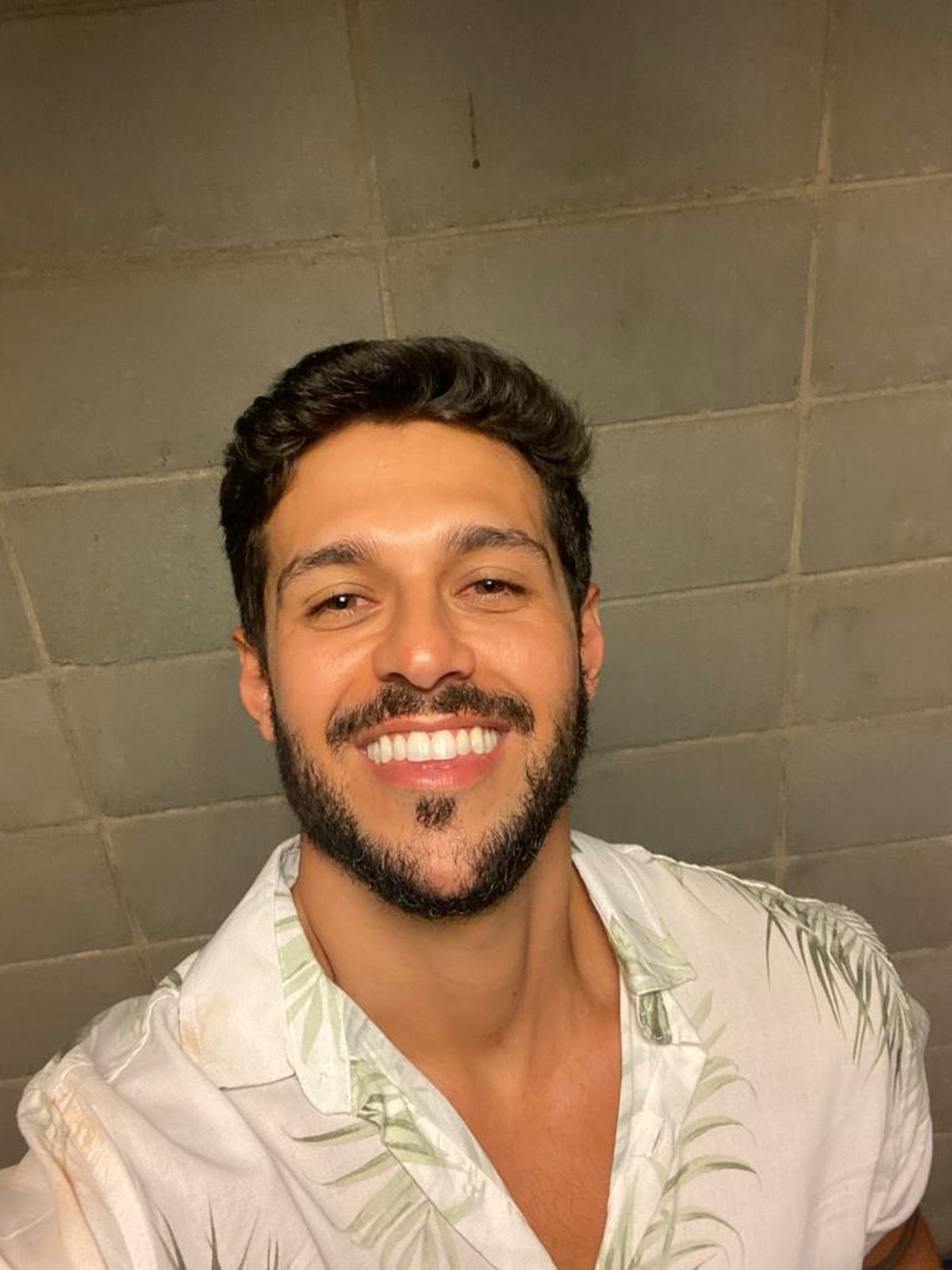 Eliminado do BBB 22, Rodrigo faz sua primeira selfie: 'O que não te ...
