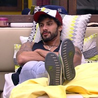 Renan revela que já ficou com a ex-BBB Cacau Colucci na balada ...