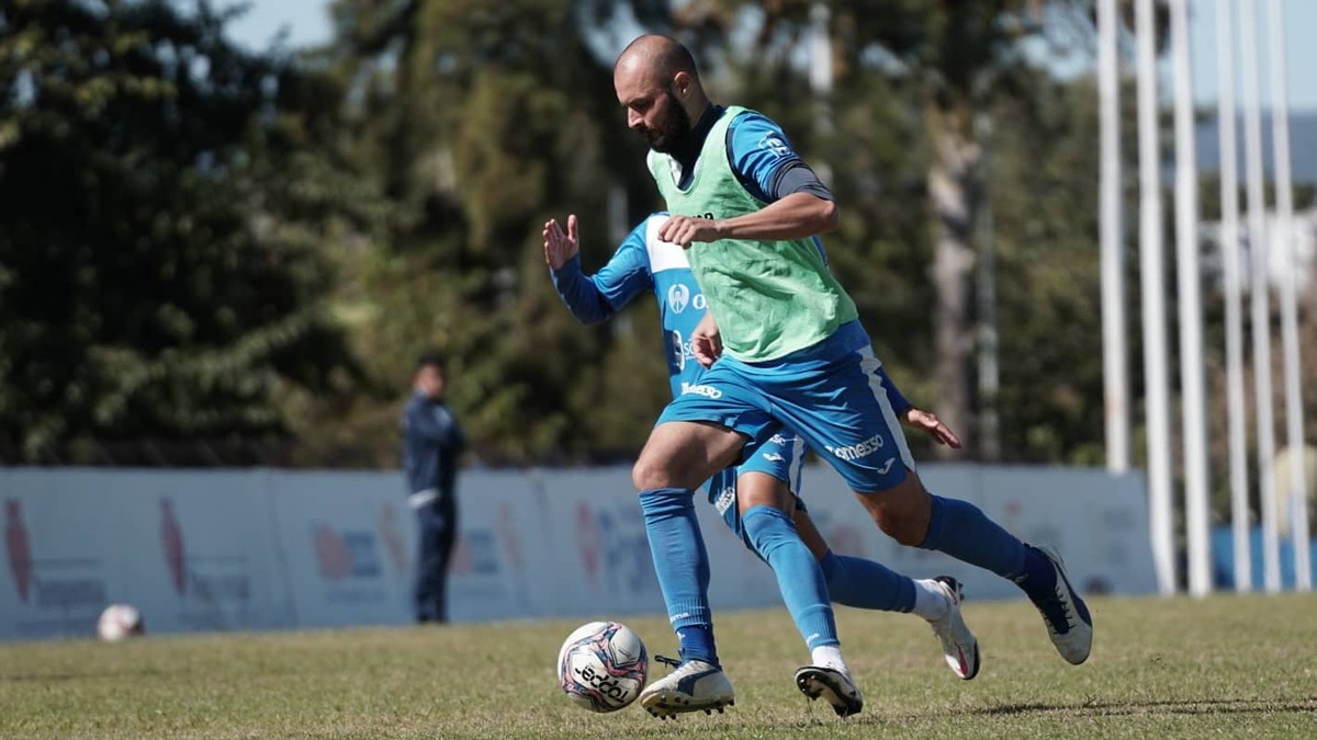 Douglas Mendes exalta força do São Bento e convoca torcida para duelo ...