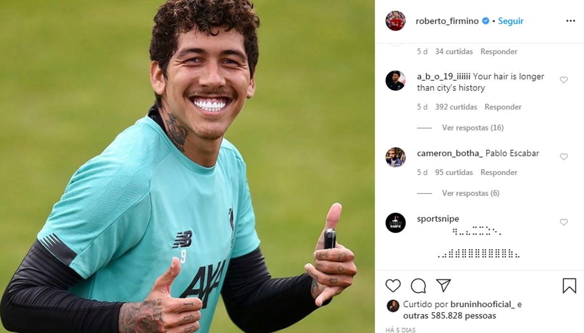 Firmino aparece nos treinos do Liverpool com cabelo grande e bigode ...