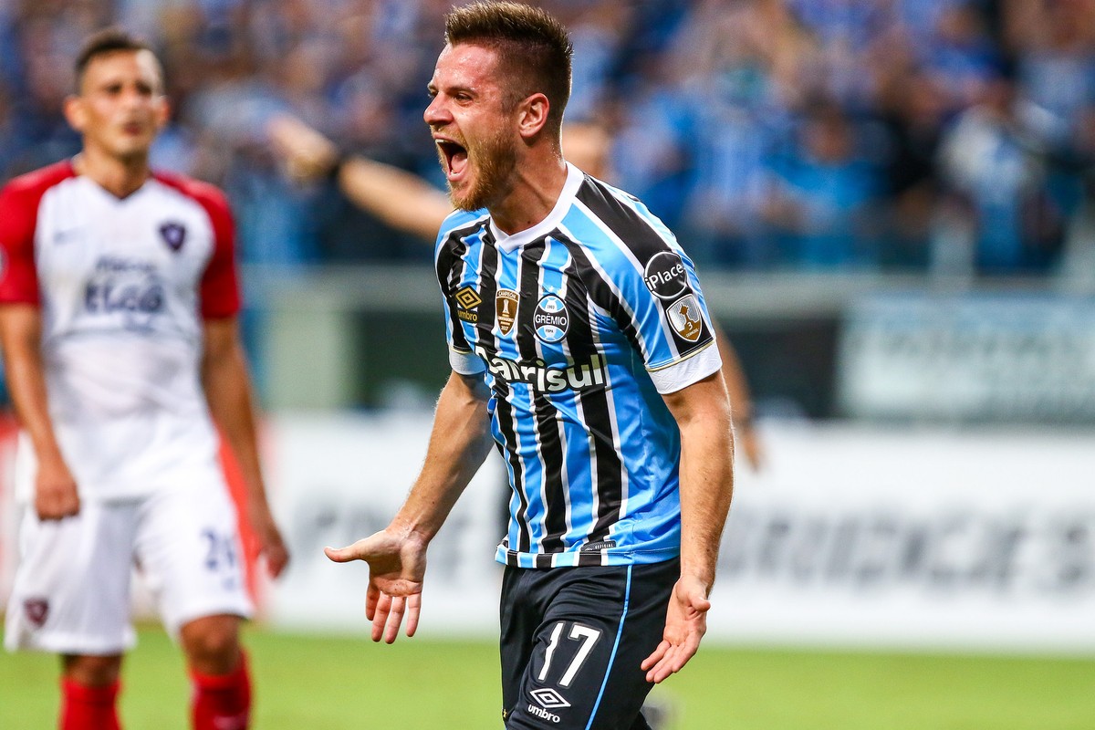 Ramiro faz gols em 4 edições da Libertadores e vira recordista na ...