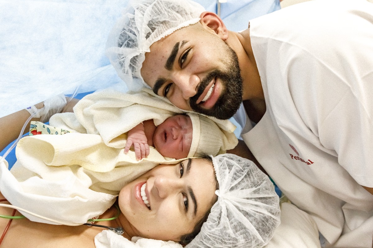 Nasce Bella, filha de Dilsinho e Beatriz Ferraz | Pop & Arte | G1