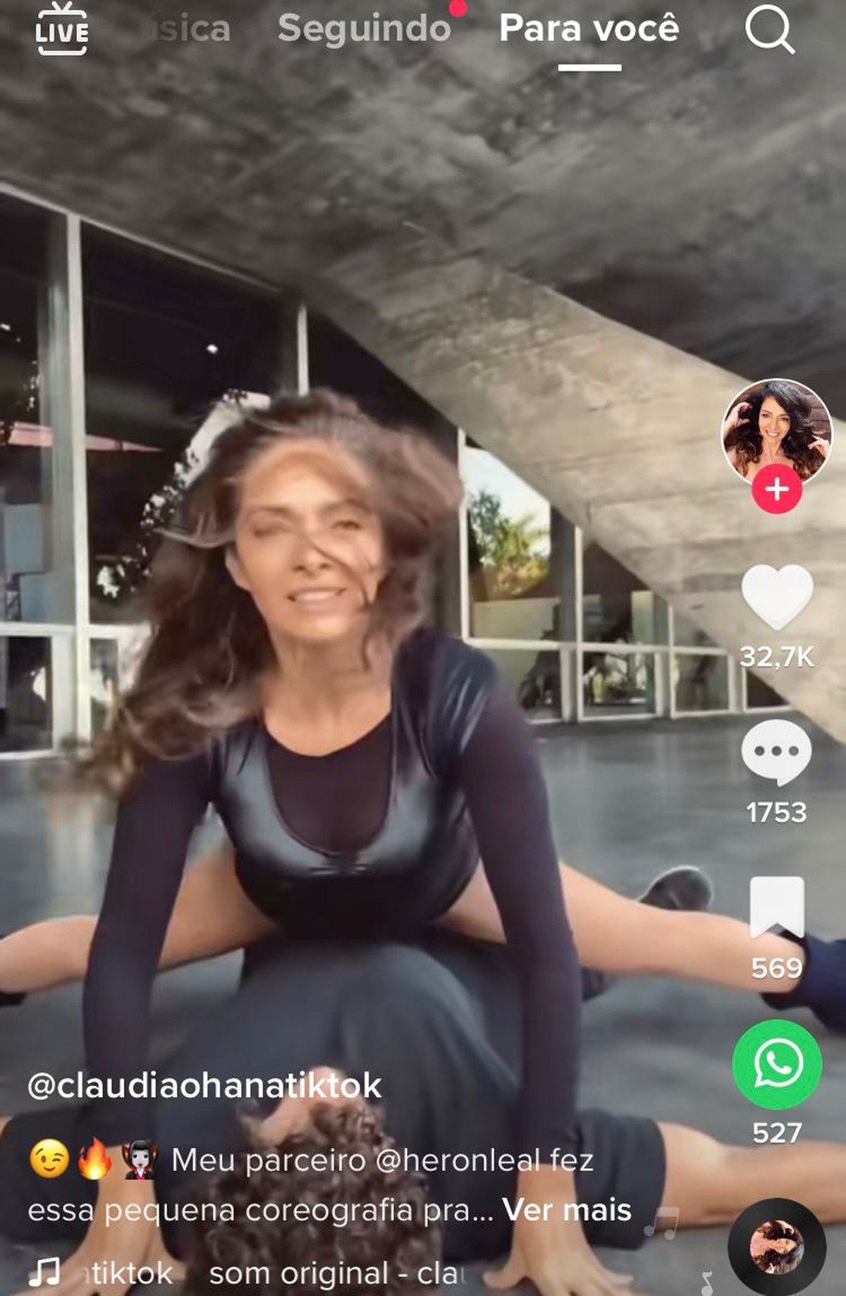 Claudia Ohana dança 'Noite Preta', sucesso da novela 'Vamp ...