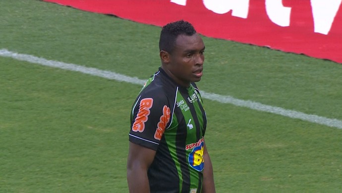 Obina não tem constatada lesão e está liberado para jogar o clássico ... Obina não tem constatada lesão e está liberado para jogar o clássico ...