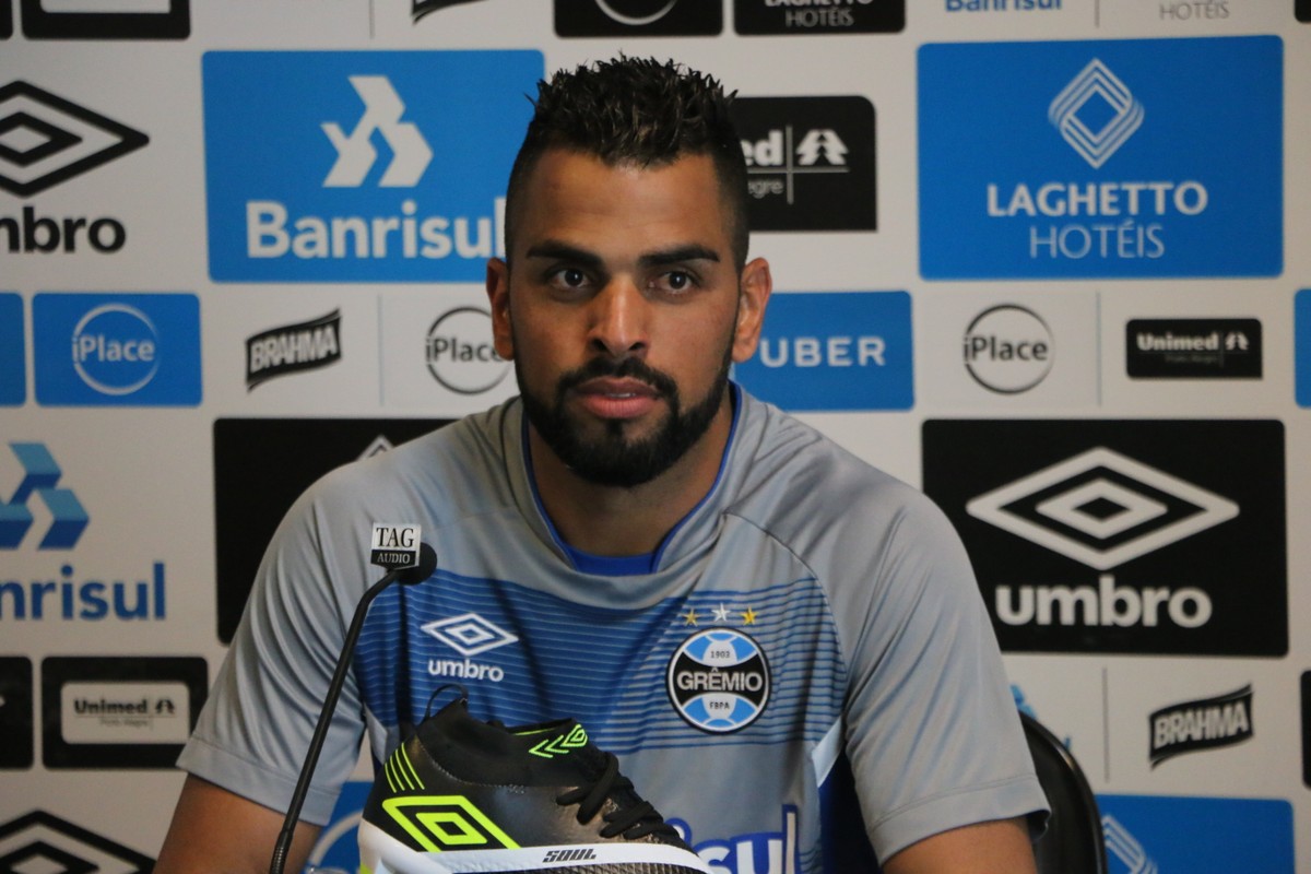 Maicon cita erros em eliminação na Libertadores, mas diz que ano do ...