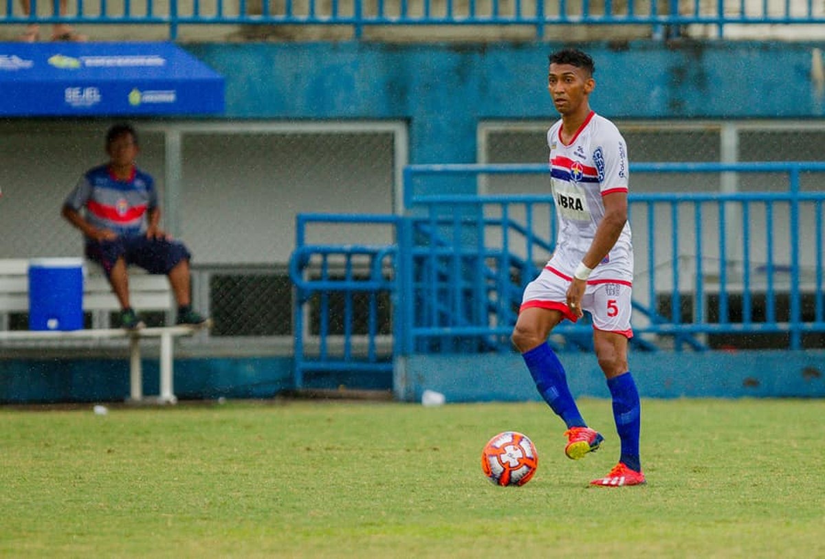Em último treino antes de "decisão", Fast ensaia três mudanças no time ...