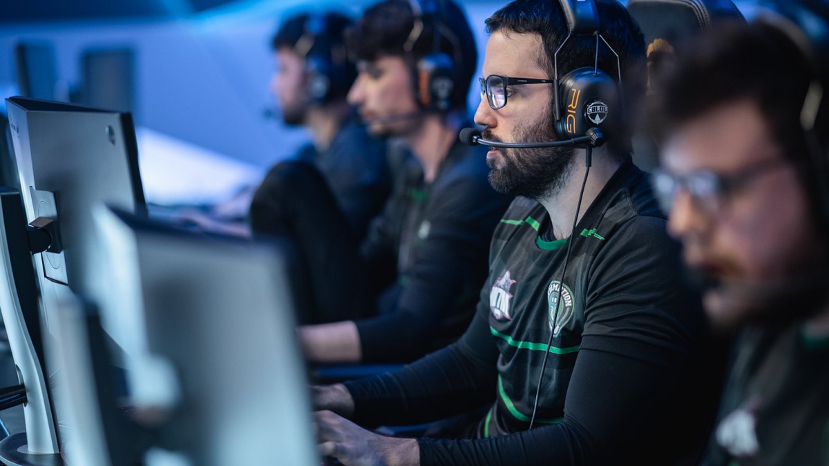 Vai e-Vem LoL: WhiteLotus anuncia saída da Redemption após ano ...