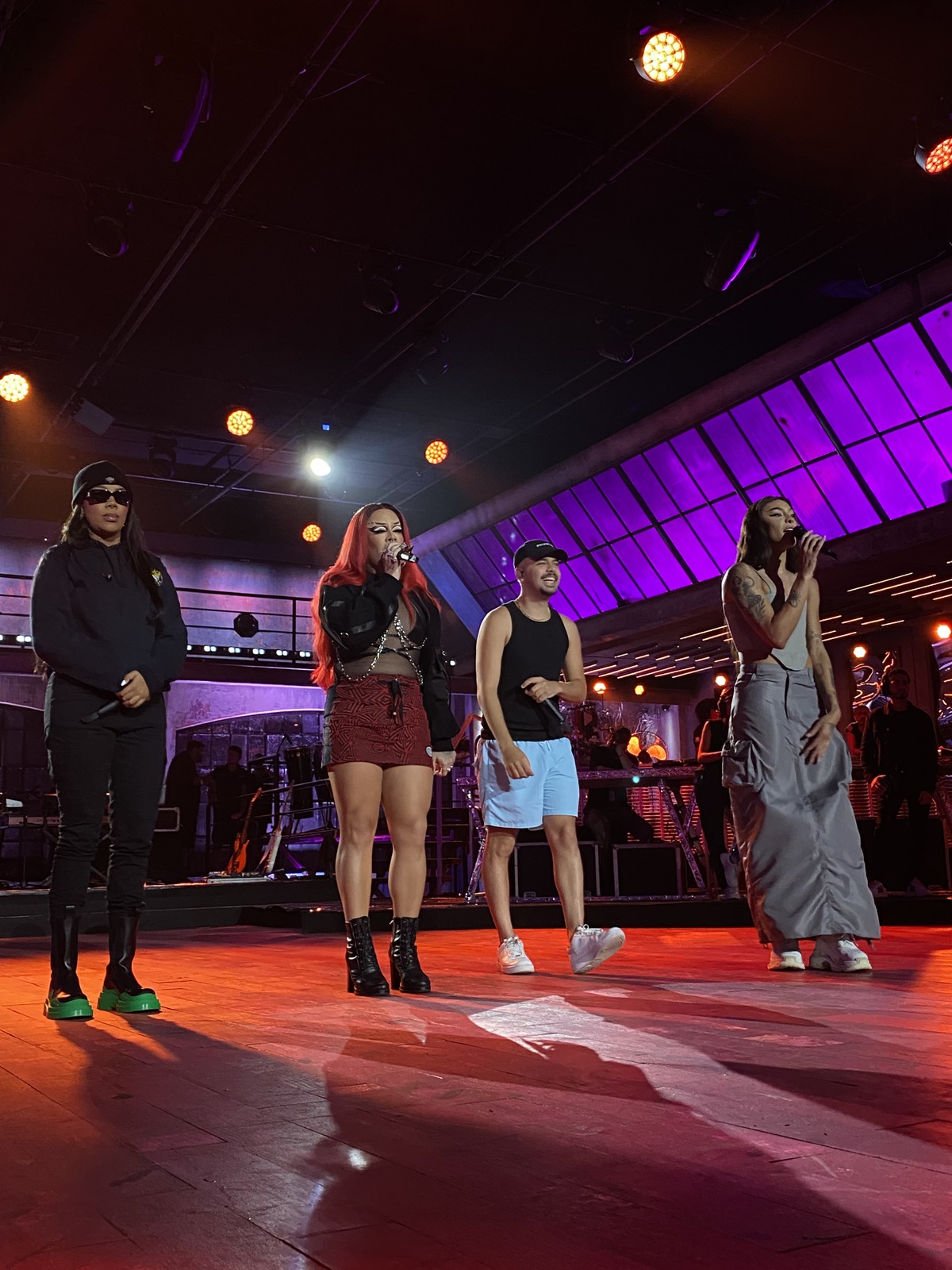 Gloria Groove recebe Ludmilla, Pabllo Vittar e Pedro Sampaio no 'Música ...