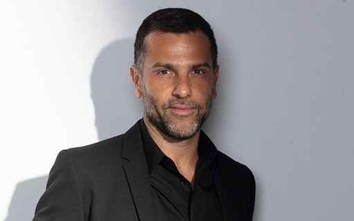 Alexandre Birman, o vencedor do prêmio Moda Nacional no MOTY 2018 - GQ ...