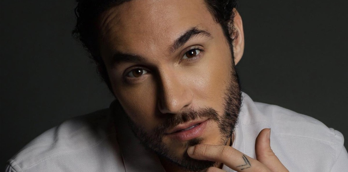 Ex-BBB Eliezer se trolla sobre plásticas: "Tirando nariz, mandíbula ...