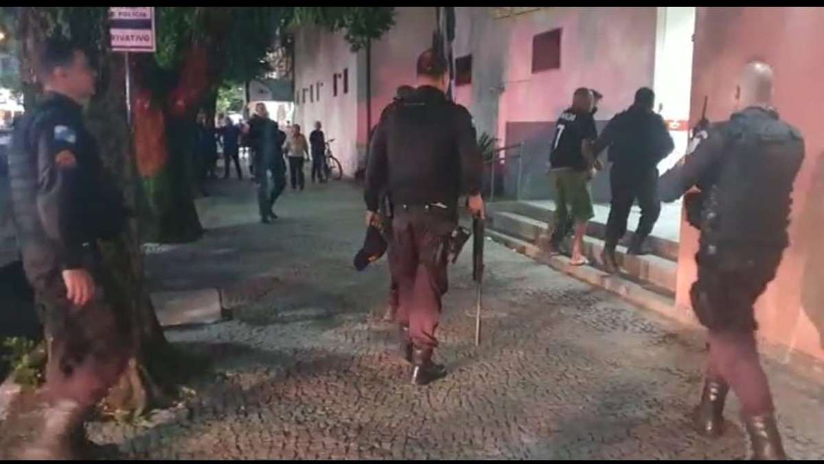 Polícia Identifica E Prende Suspeitos De Participação Em Roubo De R 28