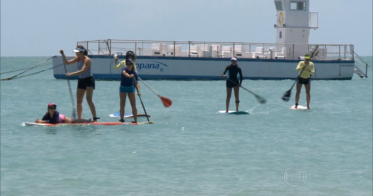 Bom Dia Brasil - Prática do Stand Up Paddle vira moda de verão nas ...