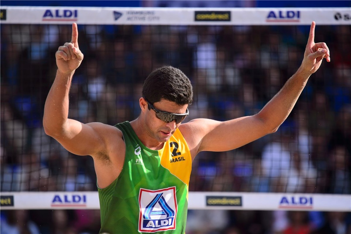 Vitor Felipe revela estratégia para jogos sem público na abertura do ...