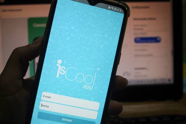 IsCool | Software | TechTudo