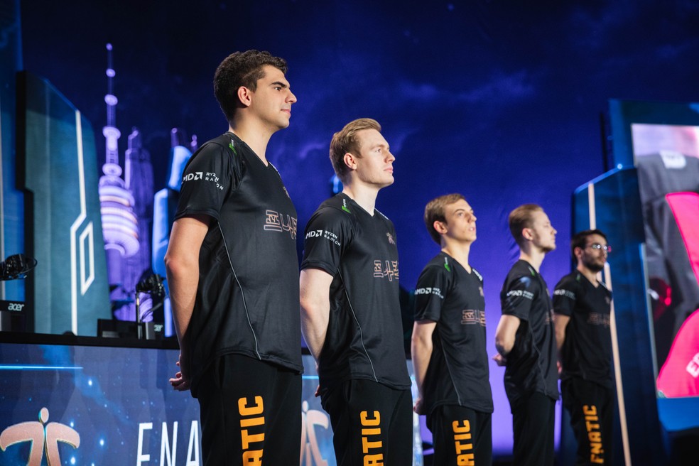 league of legends: Mundial de LoL 2018: Cloud9 e Fnatic passam para a ...